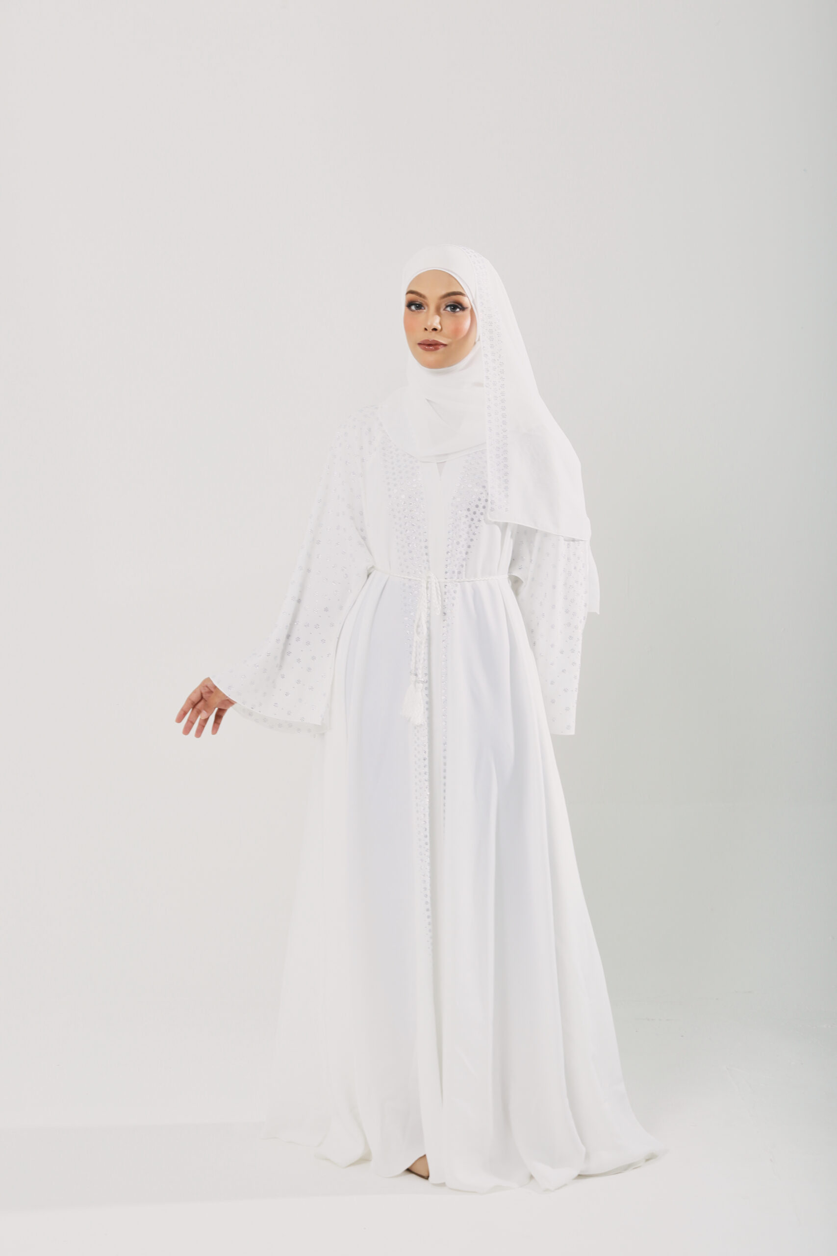 ZAYRA ABAYA IN OFF WHITE - Lala Mislovy